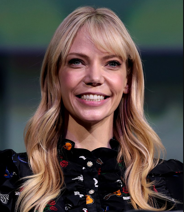 Riki Lindhome Biography Age Wiki Height Weight Personal Life And